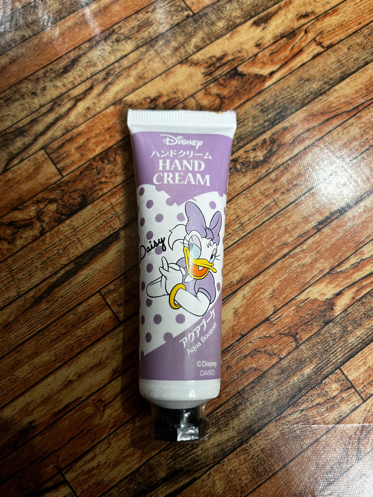 Daiso Disney Hand Cream 30gm – Aqua Bouquet – Kawaii